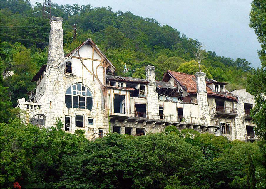 Gagra: Black Sea resort that could be new for you - Dobovo Blog